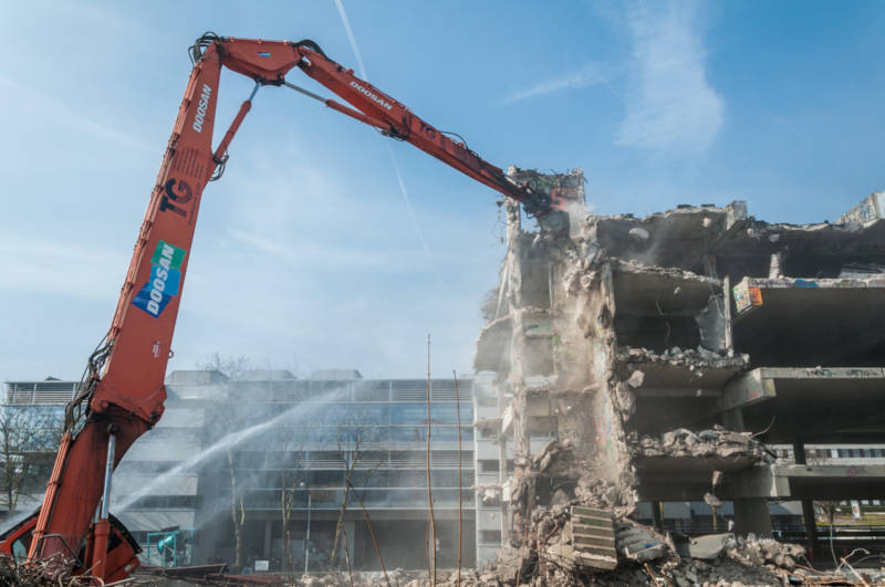 Leaders in Excavator Attachment Safety | About Hill Engineering